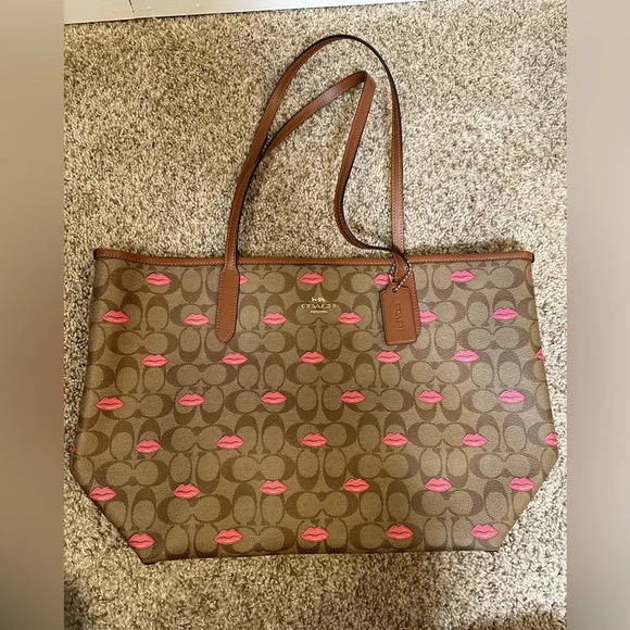 Coach | Bags | Coach City Signature Canvas Lips Tote | Poshmark